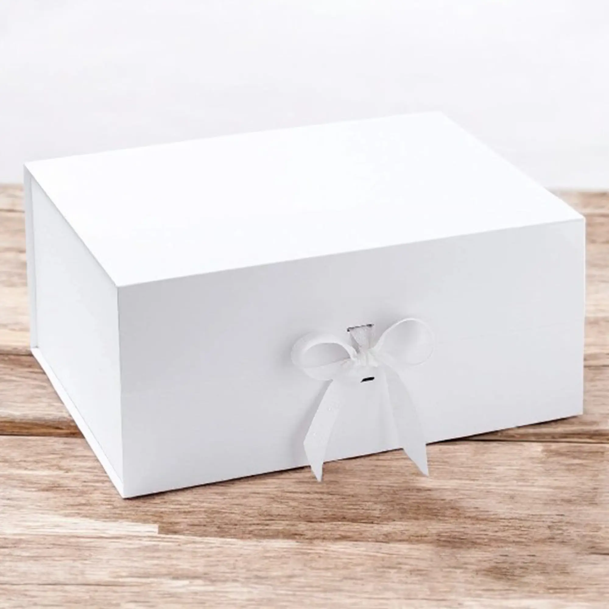 Custom Printed White Packaging Boxes Wholesale